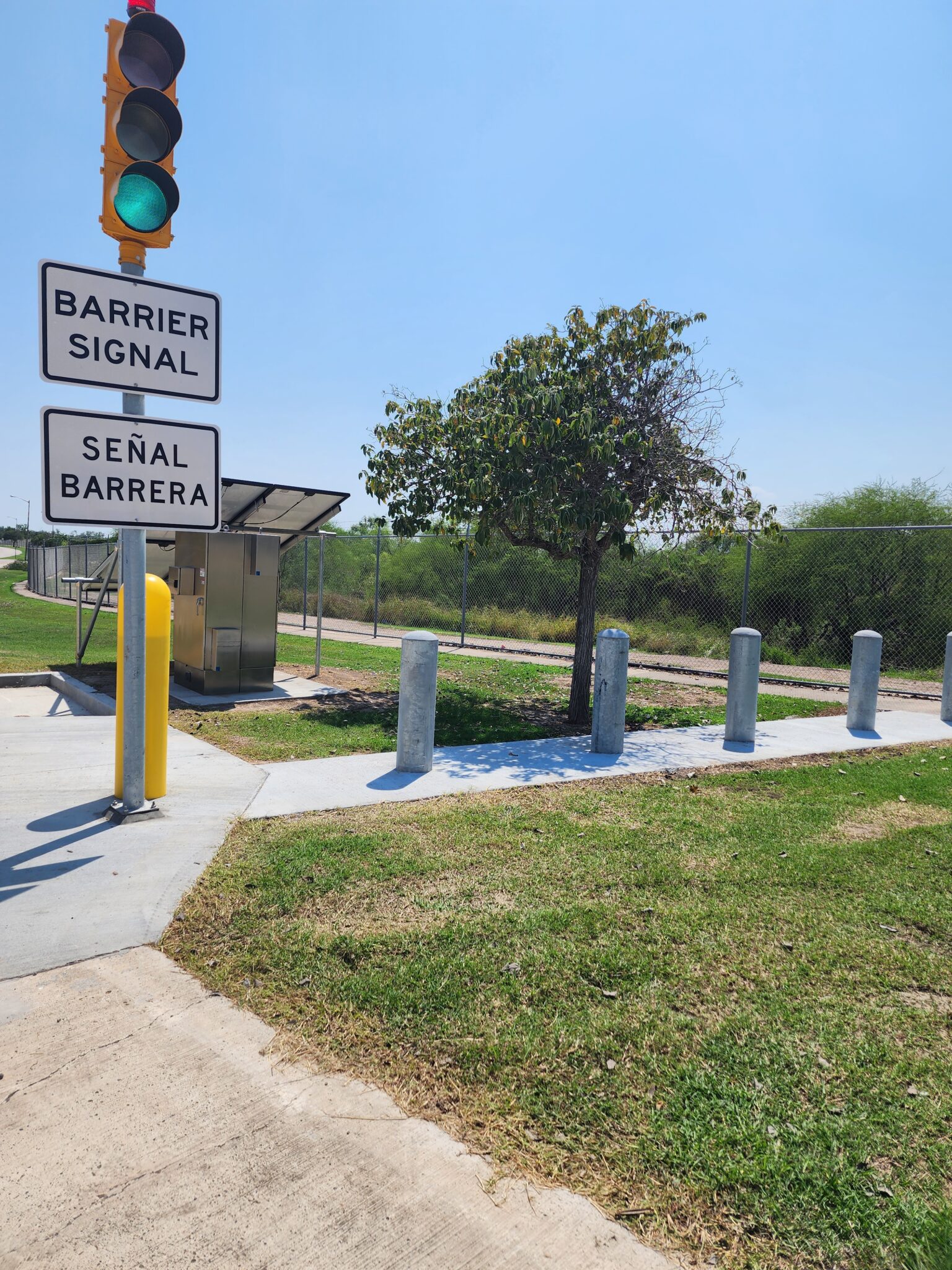 Bollards - Global GRAB Technologies